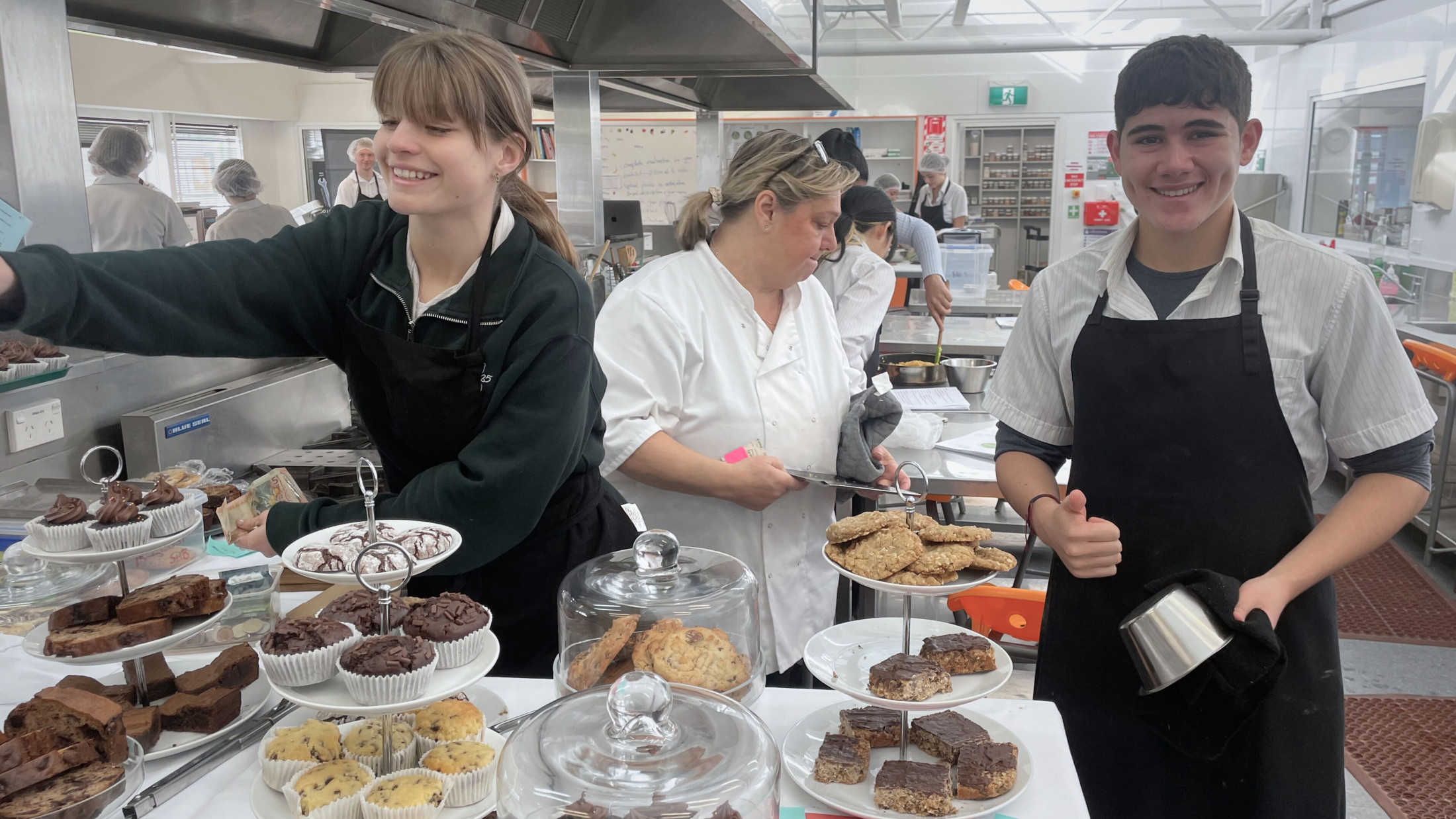 Hospitality Students Bake for a Cause - Orewa College
